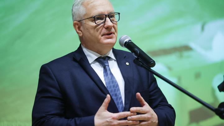 Prezes PAN: po raz pierwszy od co najmniej 8 lat konstytucyjny minister ...